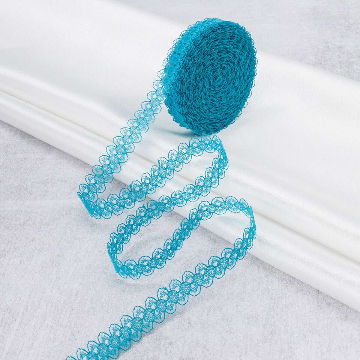 Кружево капроновое для шитья и рукоделия, цвет ярко-синий, 1,5 см х 13,72 м