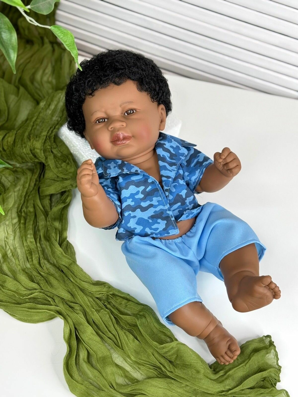 Кукла Manolo Dolls виниловая Obama 45см