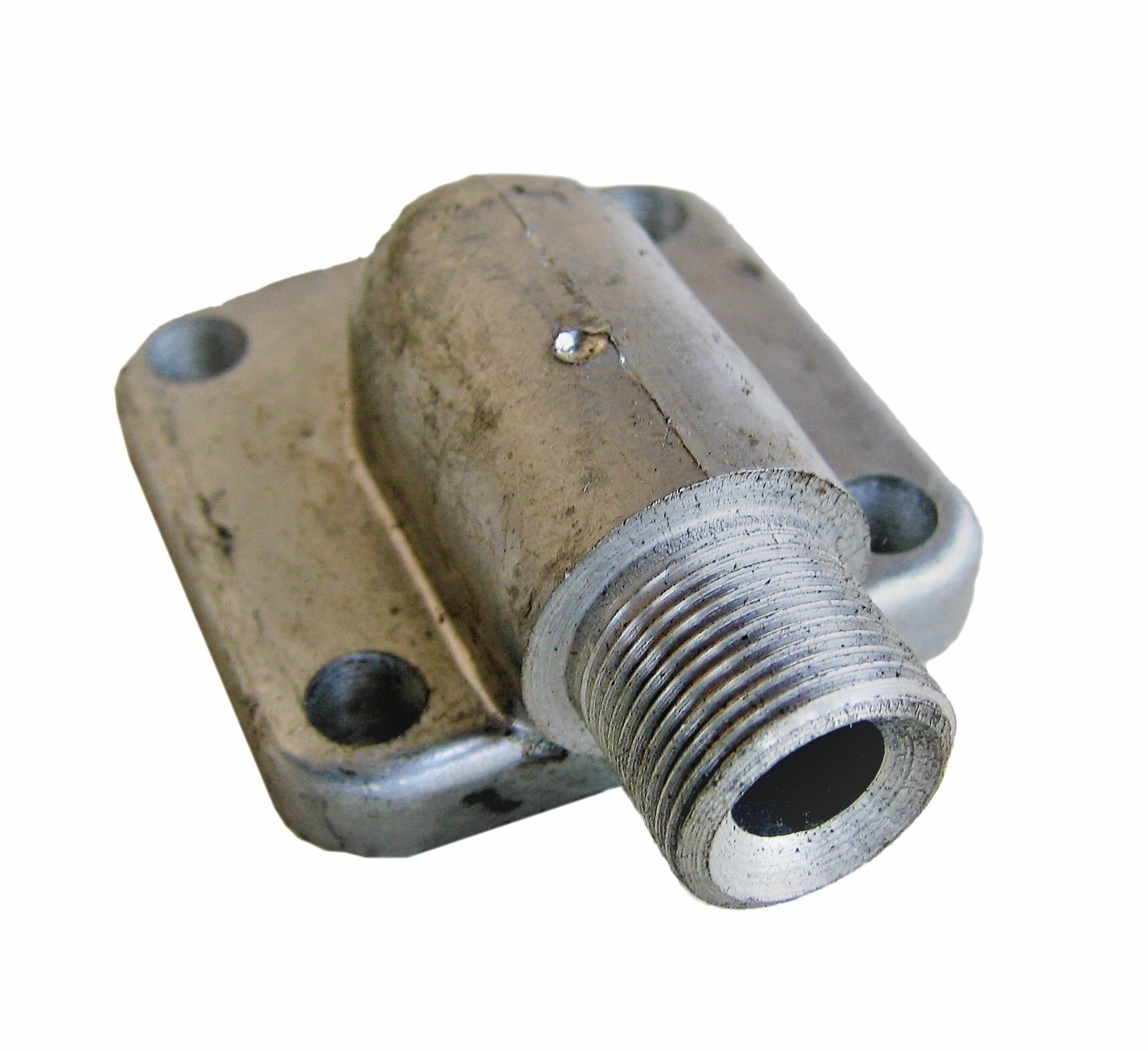 Фланец НШ-32 Угловой под РВД-27 (М22х1,5), запчасть для спецтехники МТЗ