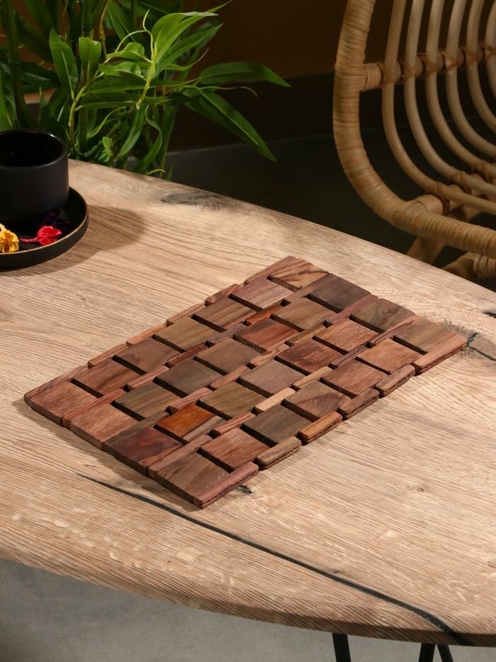 Коврик из тикового дерева Sima-land 30х20х0,7 см, бежевый, плетеный