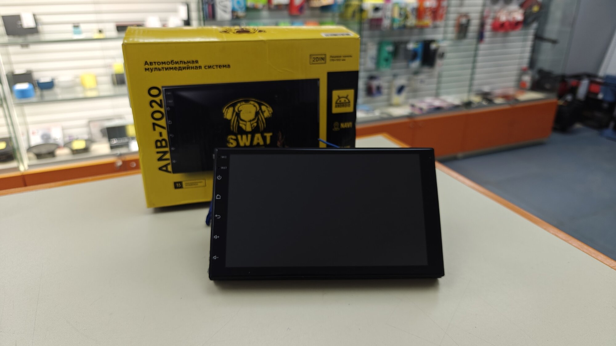 Автомагнитола SWAT ANB-7020 с экраном 7 дюймов (Android)
