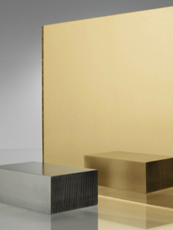 Зеркальный пластик, акрил, золотой, 40х30 см, 3 мм, 1 лист.