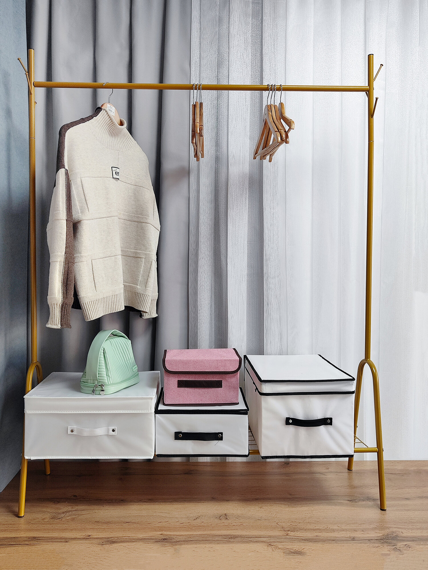 Гардеробная напольная вешалка из металла с полкой - 120х35х155 см, цвет золото
