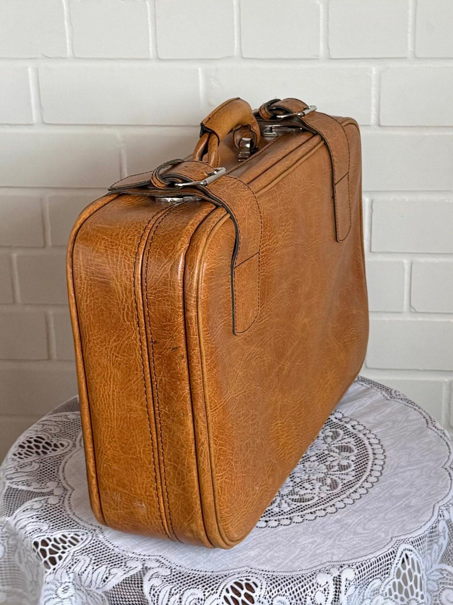 Советский ретро чемодан с ключами, натуральная кожа, СССР, винтаж, 40х60х16 см.