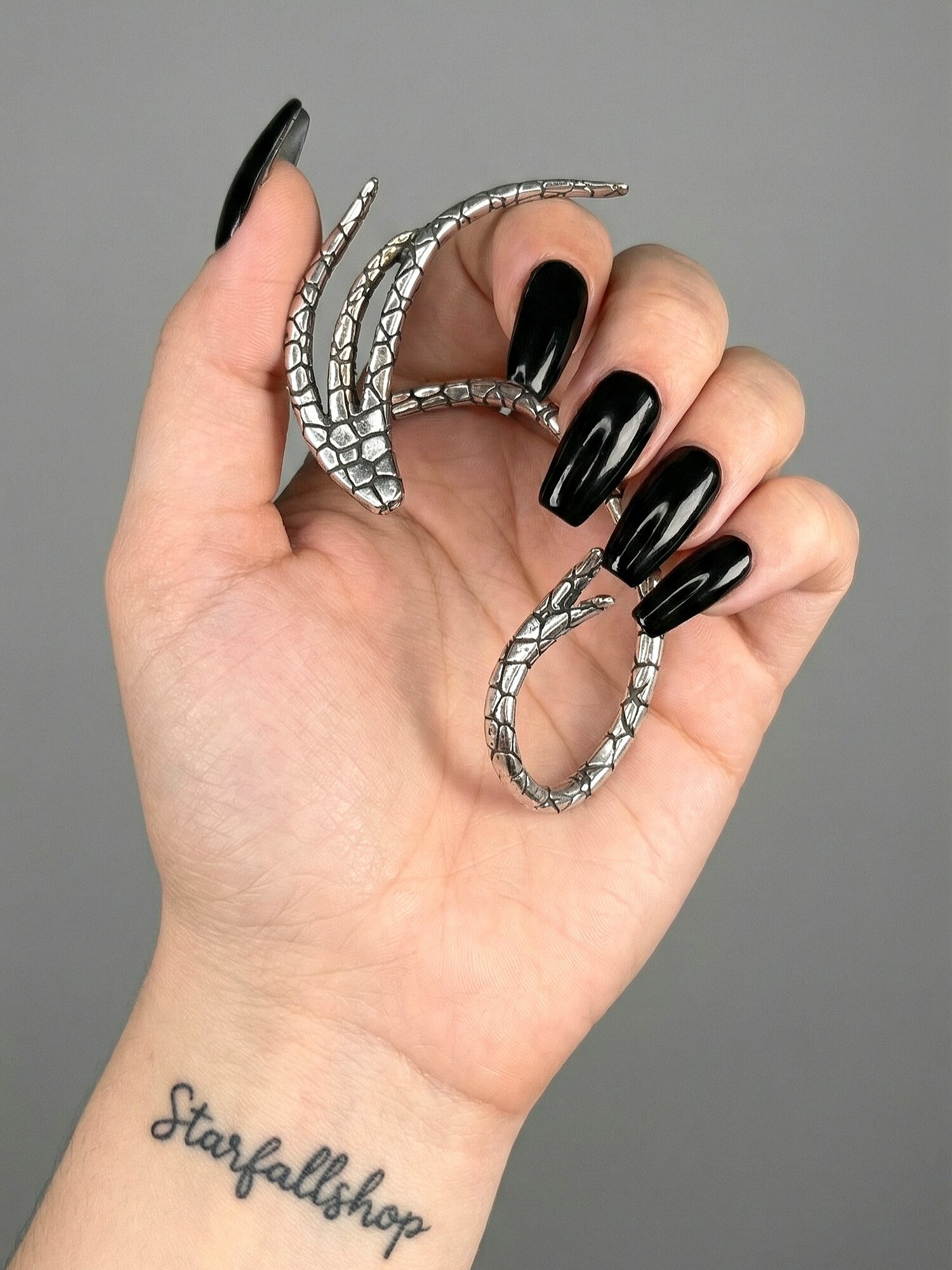 Моносерьга кафф, славянский оберег