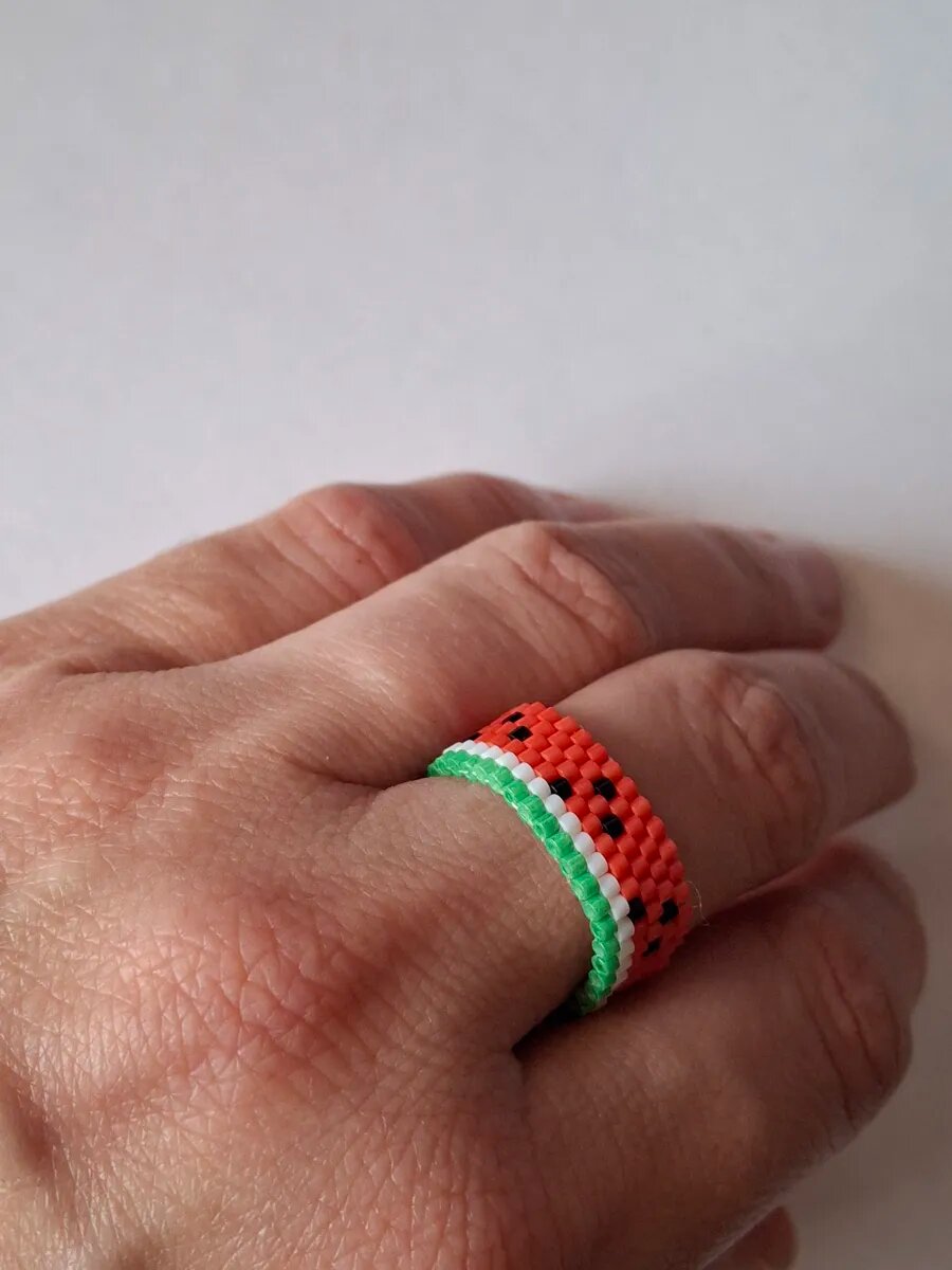 Кольцо плетеное из бисера "Арбуз" р. 17 - 1 шт