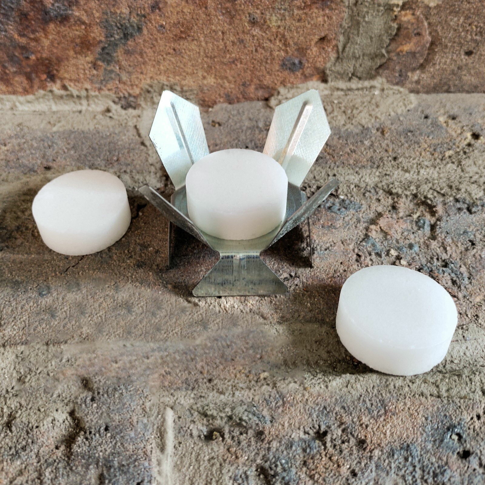 Разогреватель портативный "Охотник" таганок, сухое горючее - 3 шт, флоупак, 3 шт.