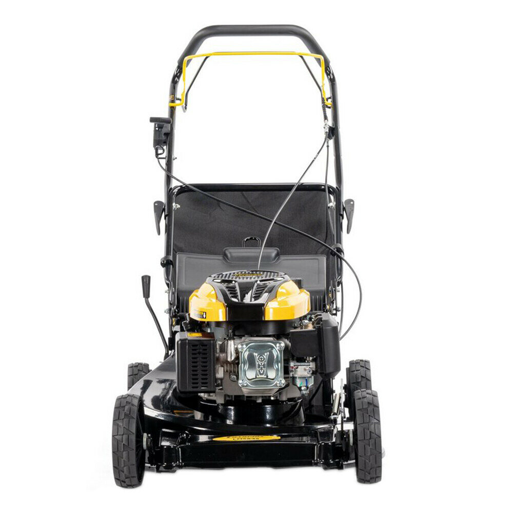 Газонокосилка бензиновая Champion LM5645 560 мм 6 л. с.