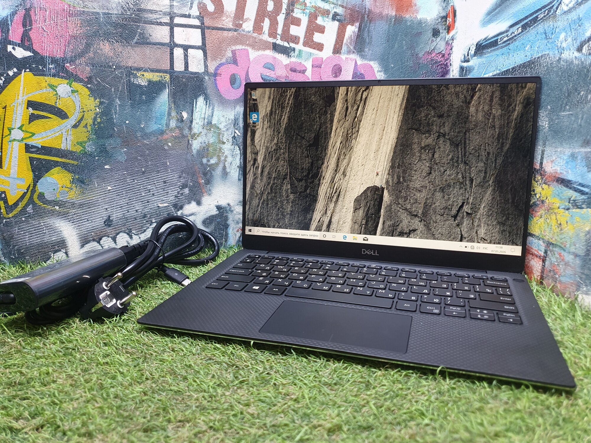 Ультрабук Dell i5-10/8Gb/FHD/XPS 13