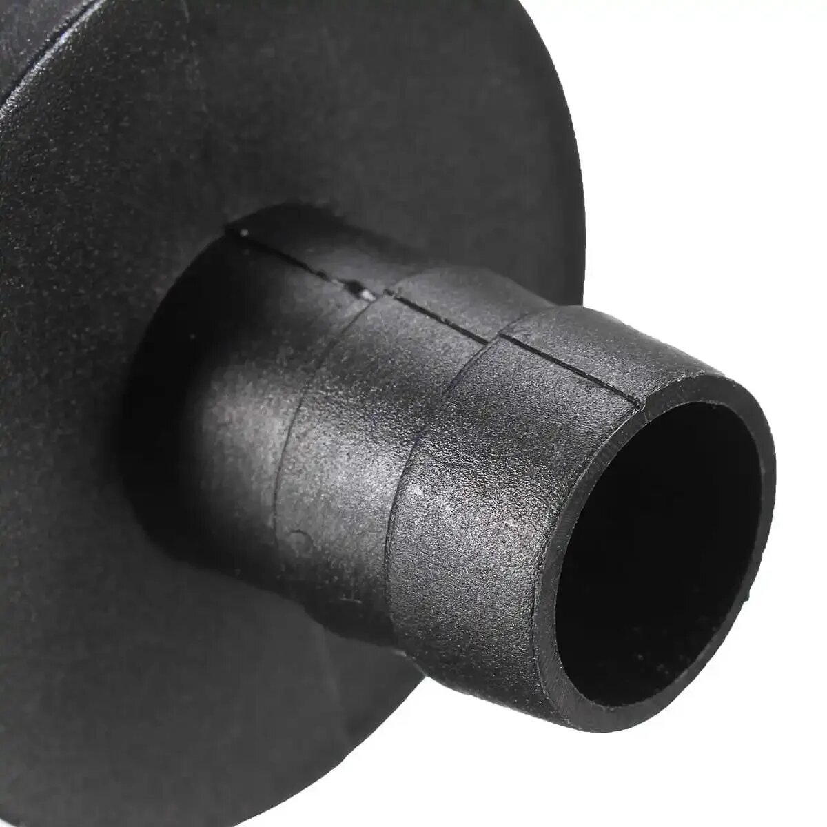 Пластиковый фильтр для всасывания воды 19 мм