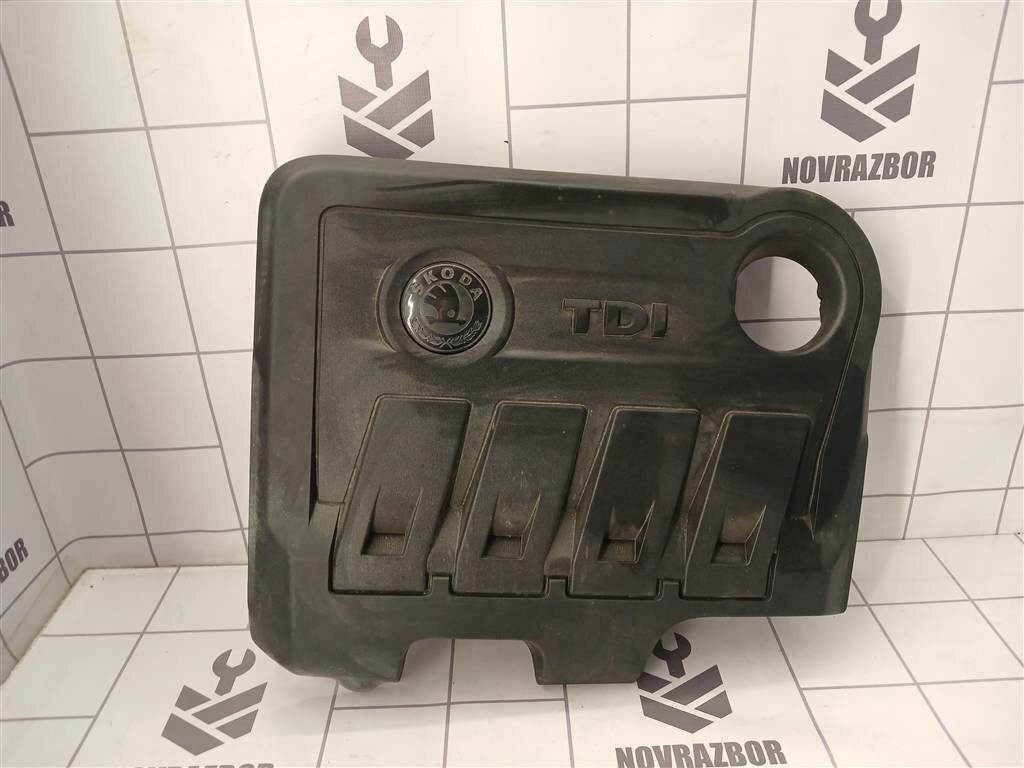 Накладка декоративная Skoda Octavia A5 1Z 04-13