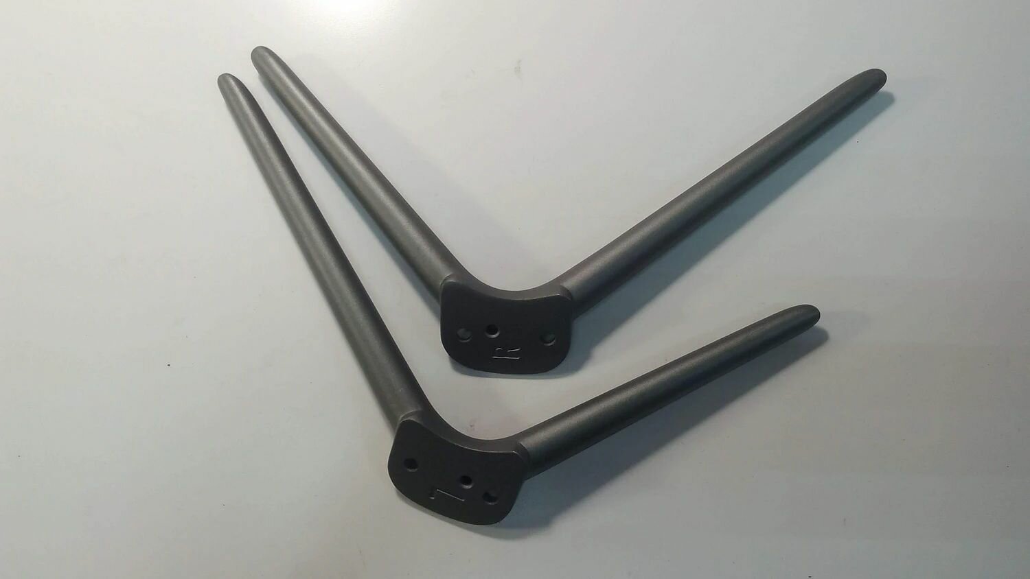 2 Металлические ножки MSF-40-A12 для F40B7100T Lcd Телевизор Dexp Подставка арт. 9235