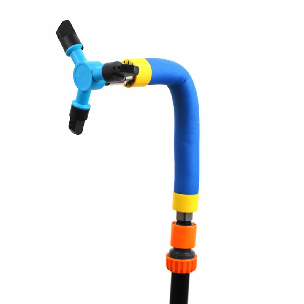 Система охлаждения летнего разбрызгивателя с вращающимся оросителем на водном батуте для детей