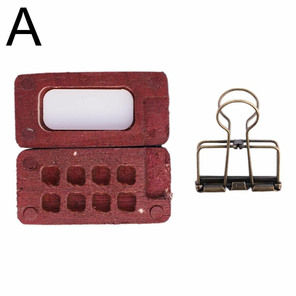 Мини-палитра акварельных красок орехового цвета с зажимом