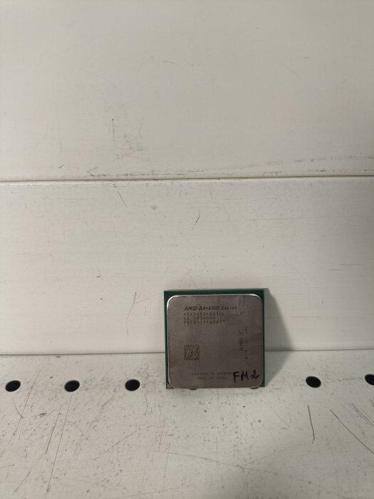 Процессор AMD FM2 A4-6300