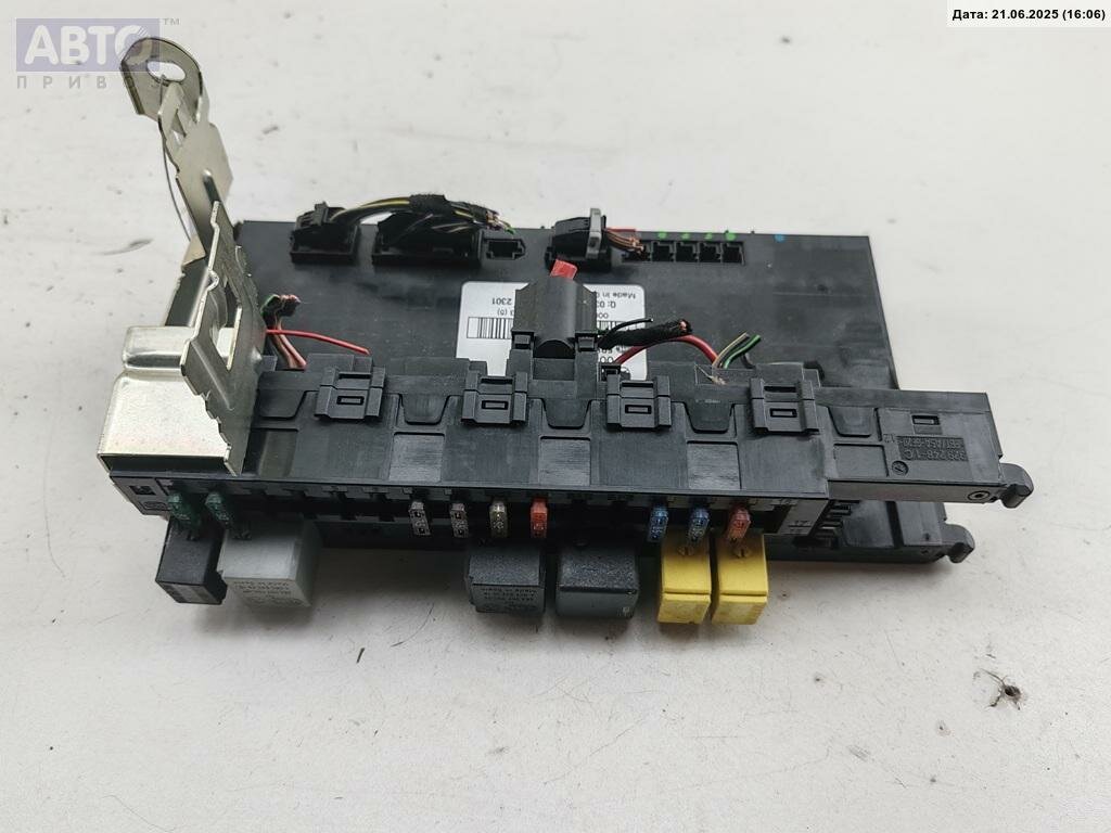 Блок предохранителей Mercedes C-Class W203 (2000-2006)