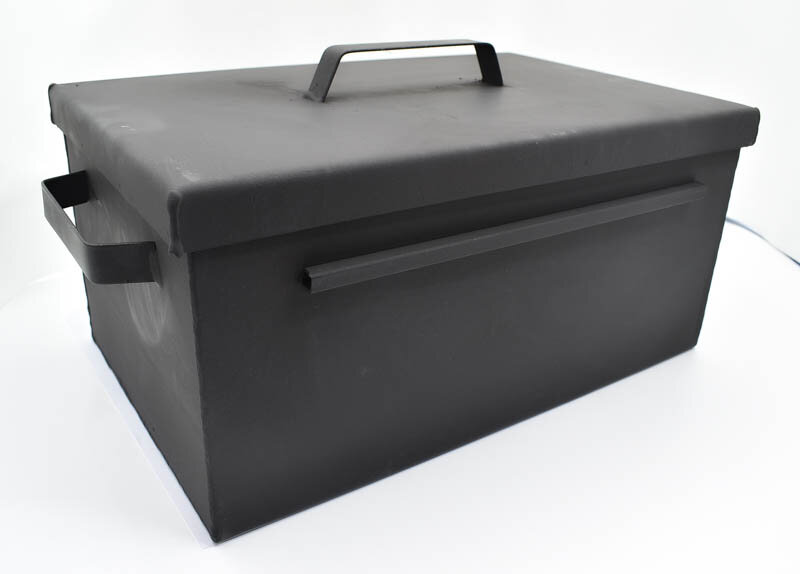 Коптильня c рёбрами жёсткости 50х29х25 см, сталь 1,5мм, двухуровневая, для горячего копчения.