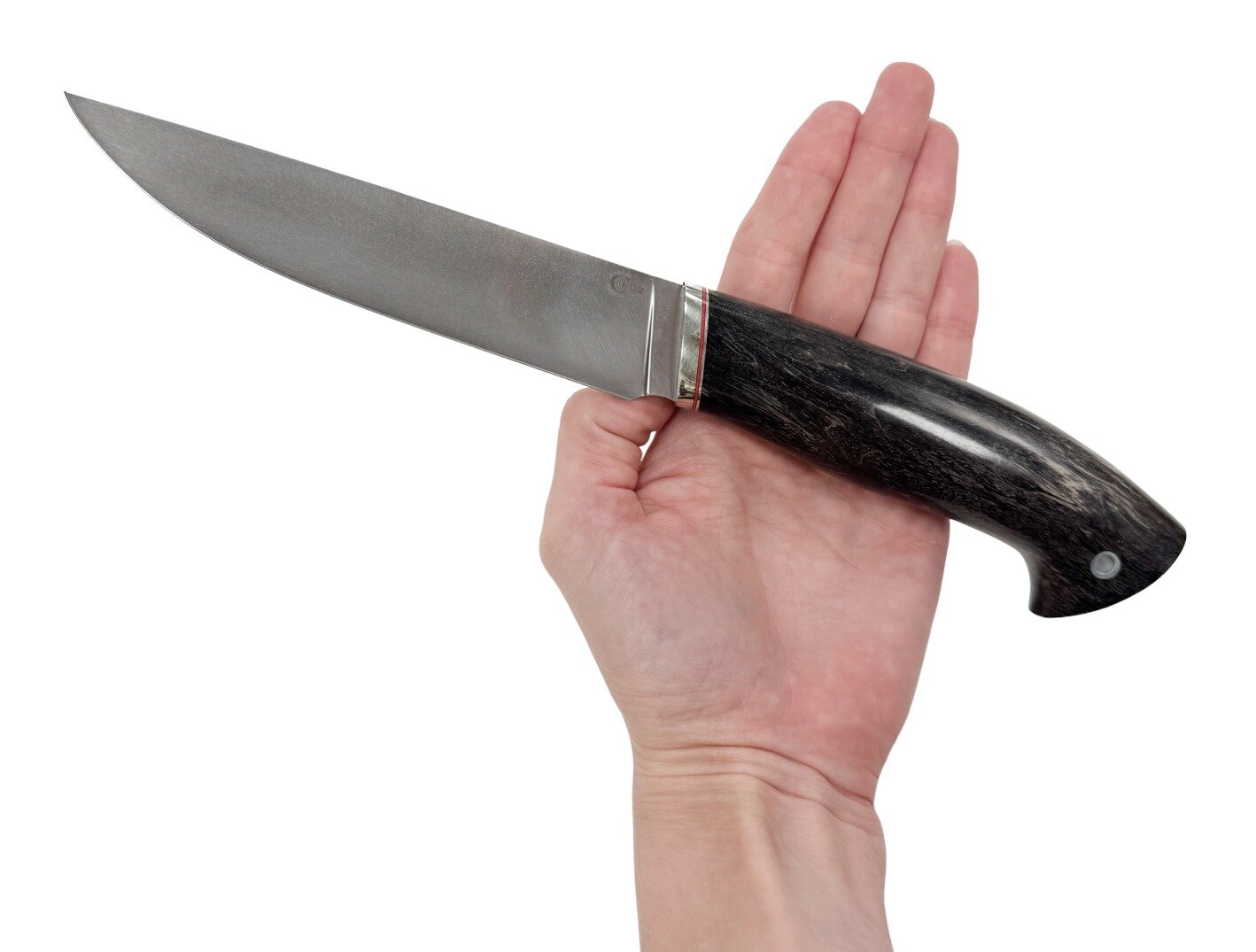 Нож Пантера, сталь D2, мельхиор, стабилизированная карельская береза