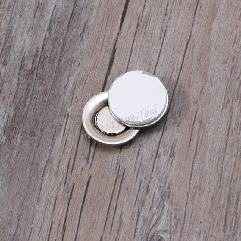 Магнитные круглые значки 20 штук