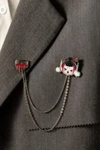 POP MART SKULLPANDA Night City значок Law Executor