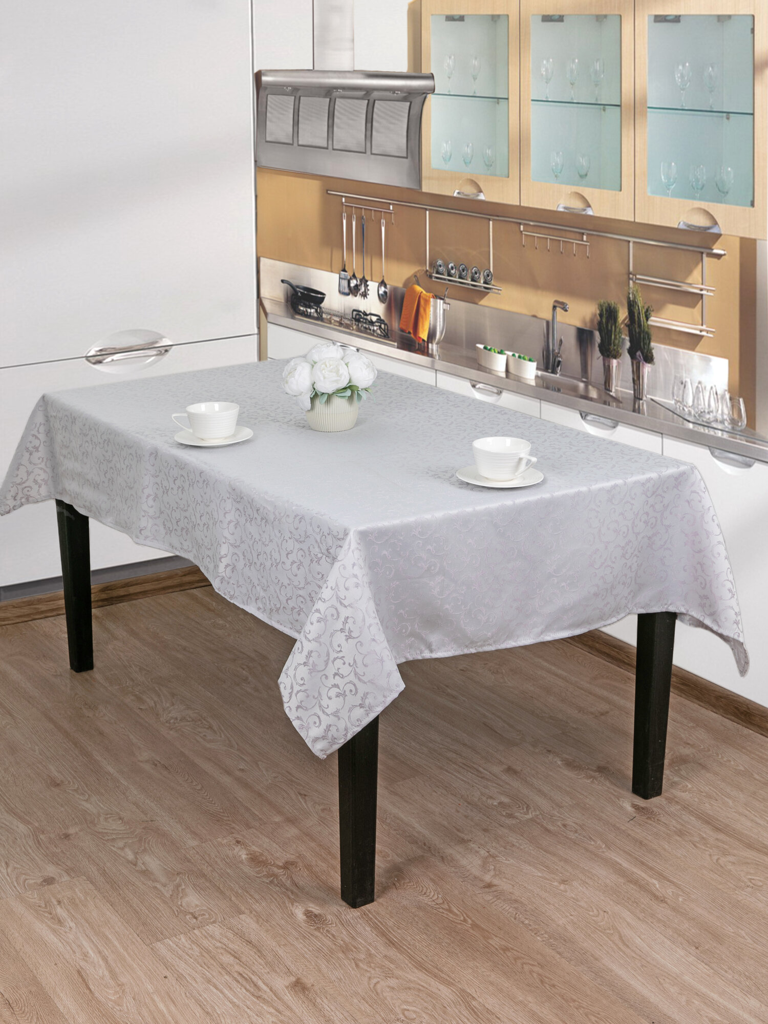 Скатерть из Италии на прямоугольный стол 140х230 см, Servalli