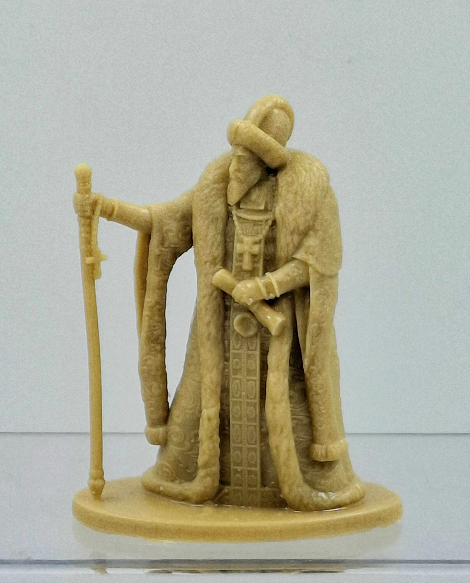 Коллекционная фигура Иван IV Васильевич Грозный, 1/32, 65мм. Уфимский солдатик, мягкий пластик, бежевый