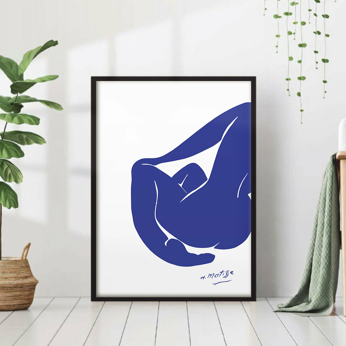 Постер "Женщина Матисс" 40x50 в черной рамке на стену для интерьера