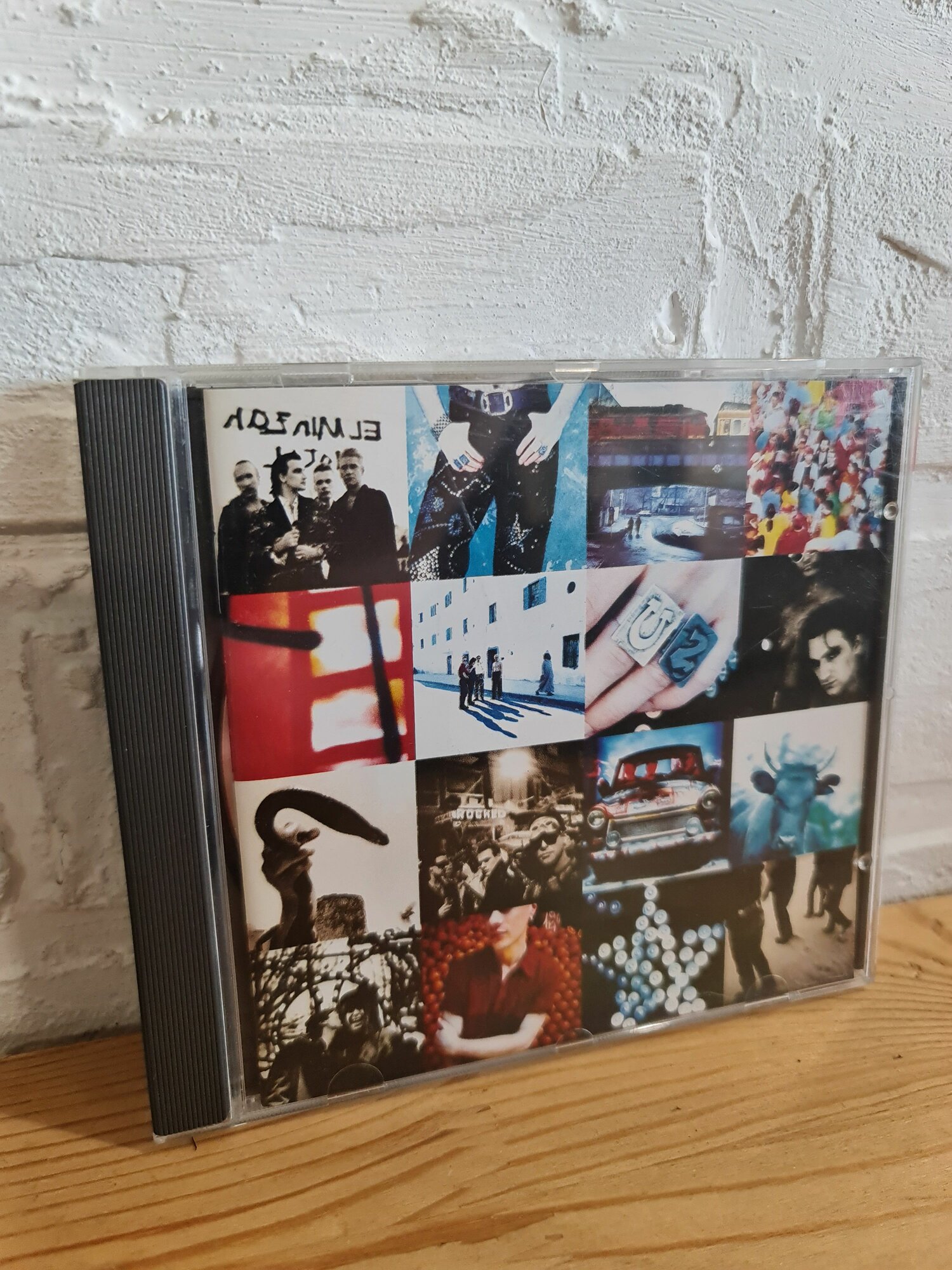Редкий CD Audio диск U2 "Achtung Baby", Island Records Ltd. Товар уцененный