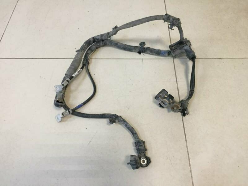 Клемма аккумулятора + Kia Rio 3 UB 2011-2017