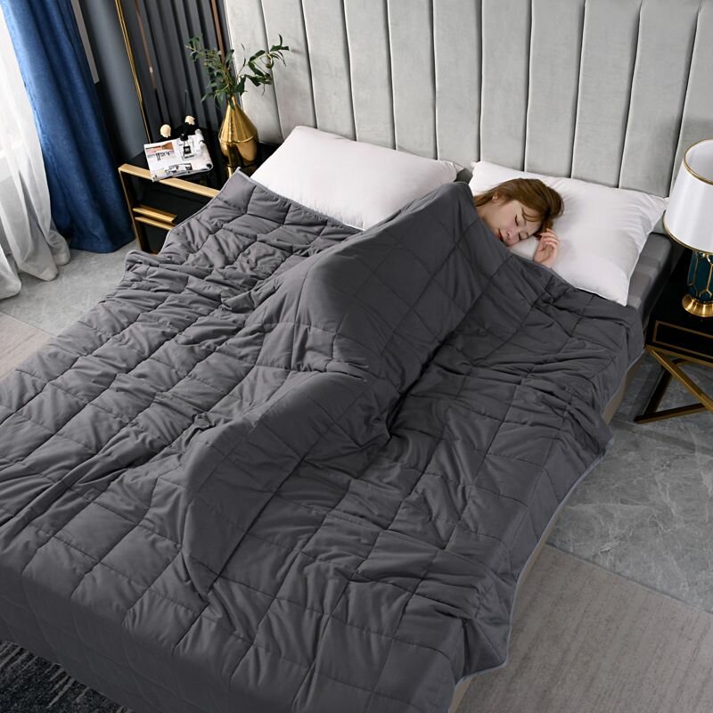 Гравитационное одеяло,9.1кг, подходит для взрослых, наполнено стеклянными бусинами высокой плотности