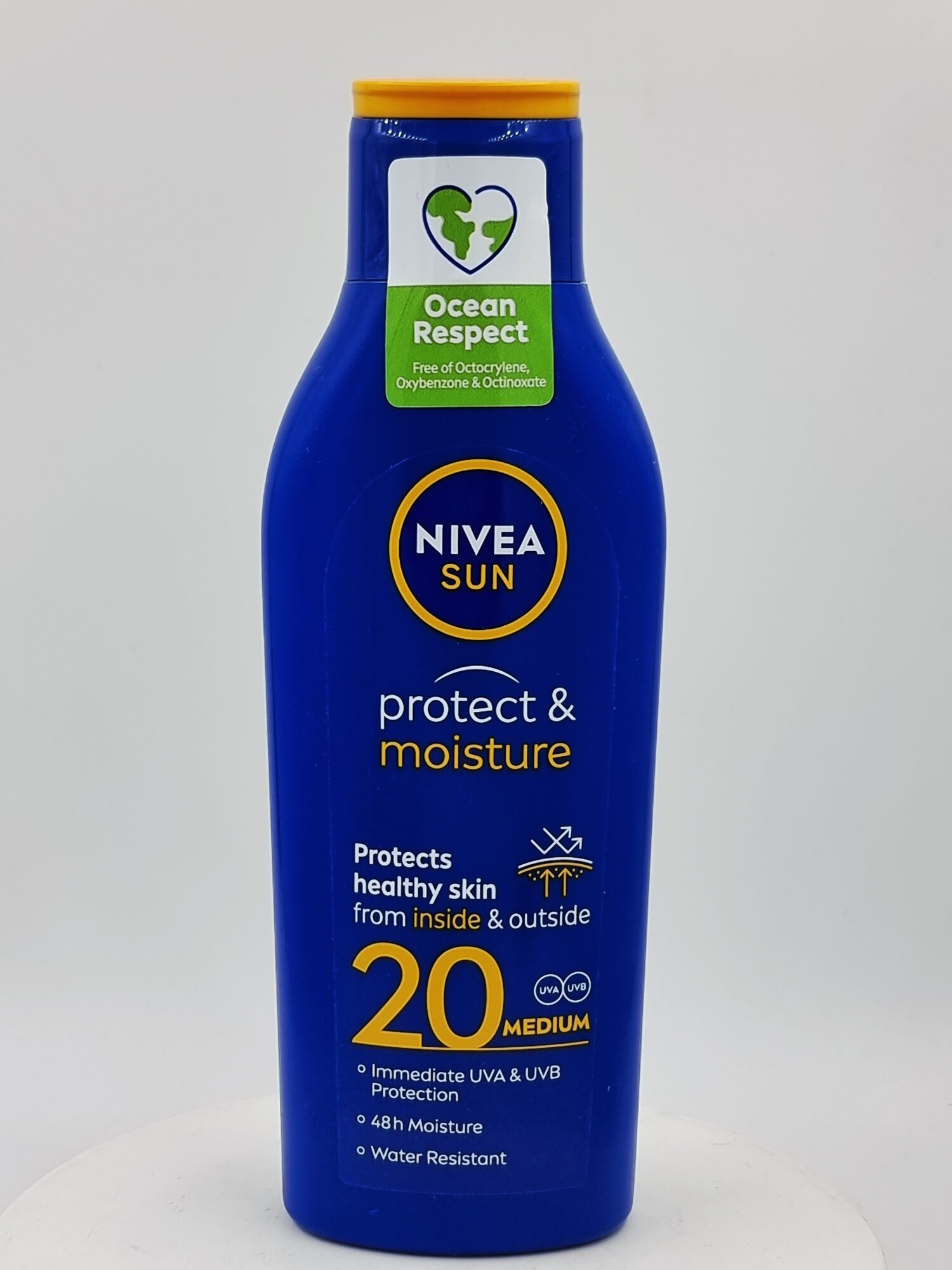 Солнцезащитный лосьон NIVEA Sun SPF 20, водостойкий, увлажняющий, 200 мл (Германия)