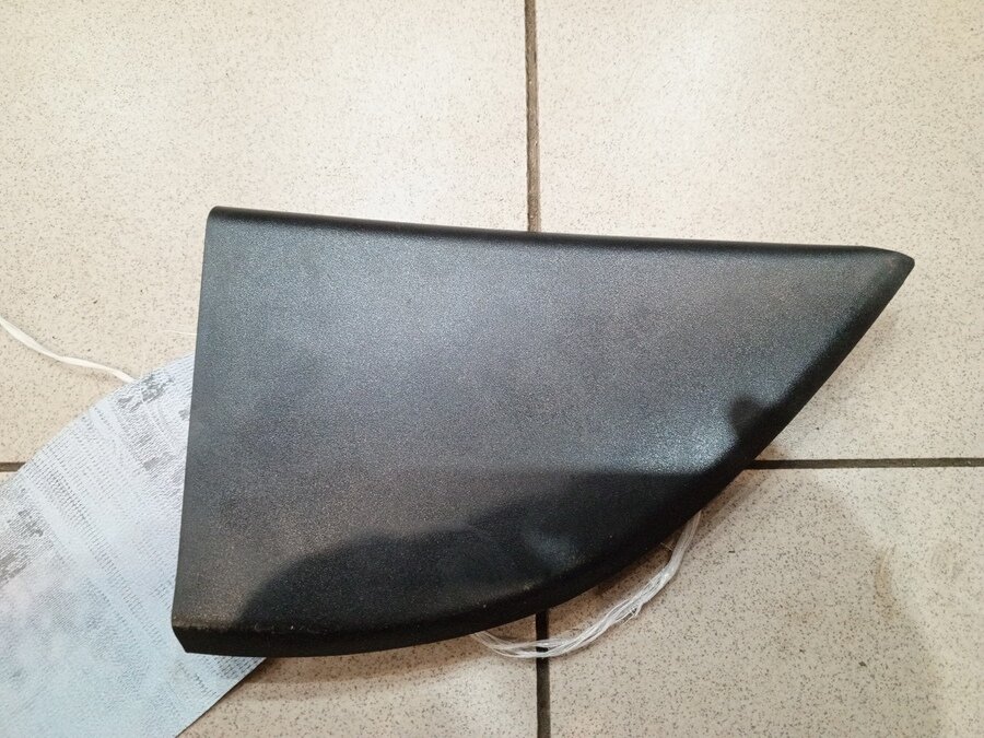 Уголок двери задней правой внутренний от Chevrolet Aveo T250 2005-2011