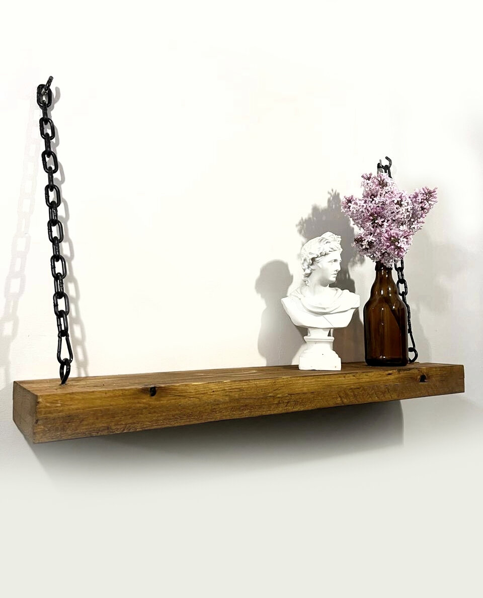 Полка настенная деревянная на металлических цепях. Loft