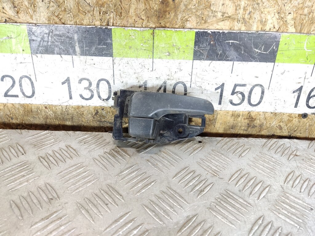 Ручка двери внутренняя передняя правая MITSUBISHI Lancer 9 MR627181
