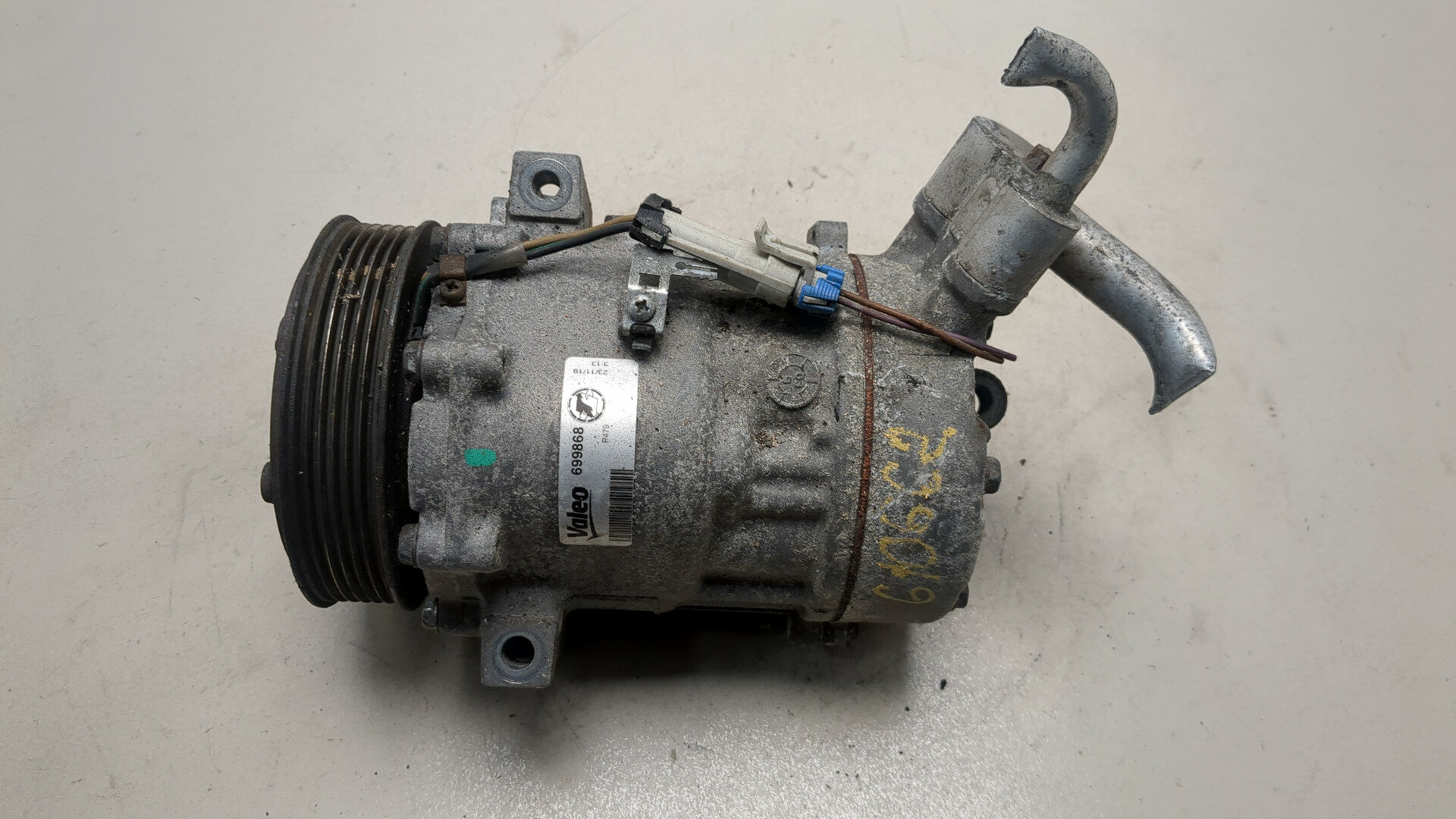 Компрессор кондиционера Opel Vectra C Б/У