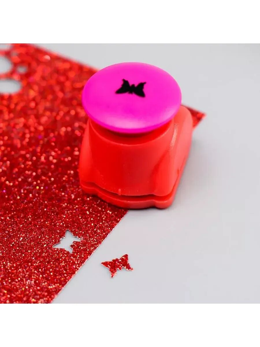 Дырокол фигурный кнопка "Бабочка" d-1 см 4,3х4х3 см