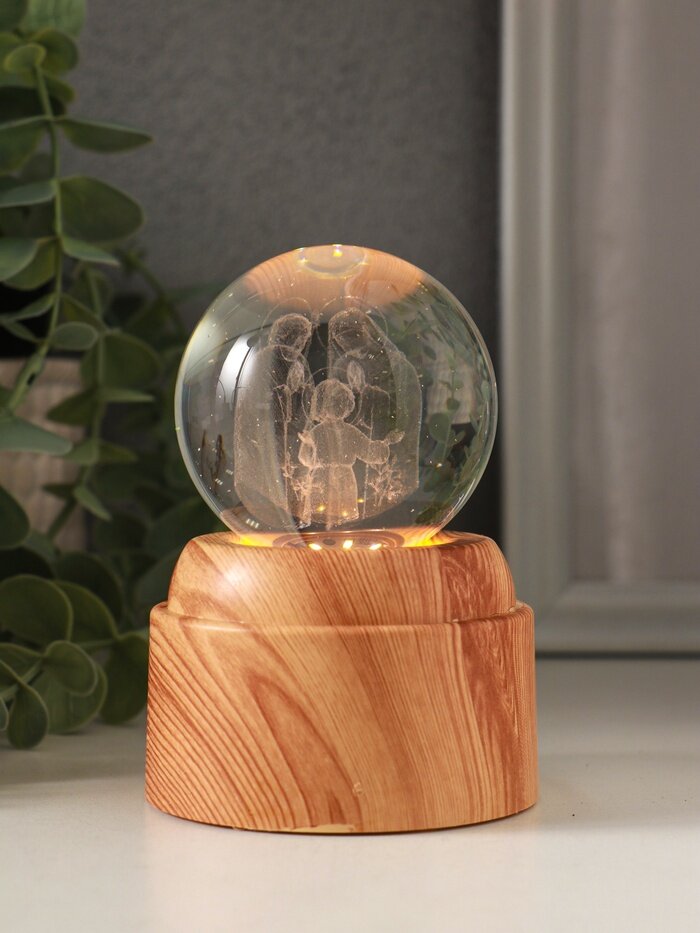 Световая фигурка стекло Шар. Голограмма: Рождение, 6×LED, d=6 см, крутится, USB, 7×7×10 см