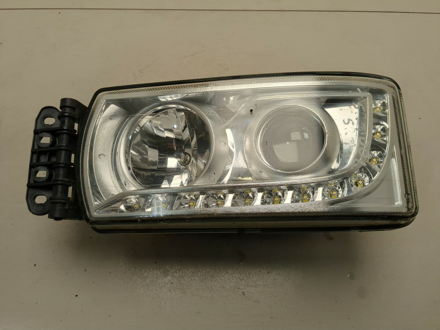 Фара (передняя) левая Iveco EuroCargo 3 Б/У