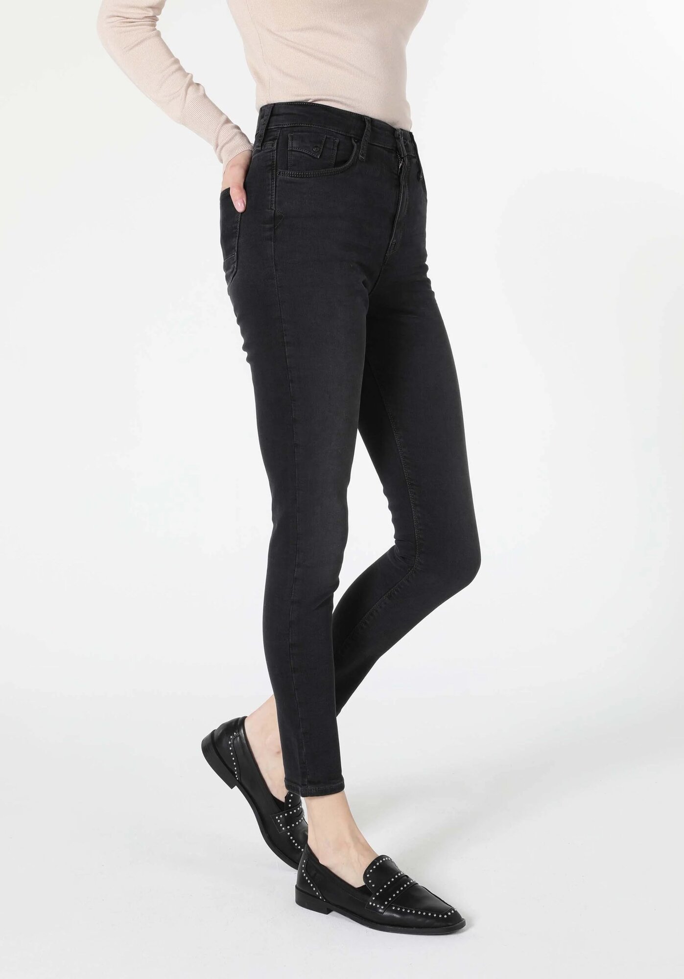 Джинсы зауженные 760 DIANA Super Slim Fit 