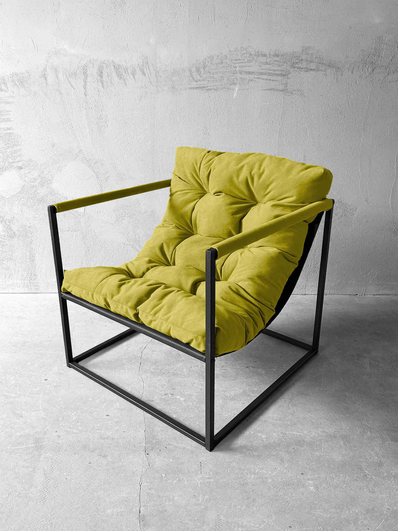 Кресло для отдыха Лофтовик ++ с мягкими подлокотниками, желтый велюр