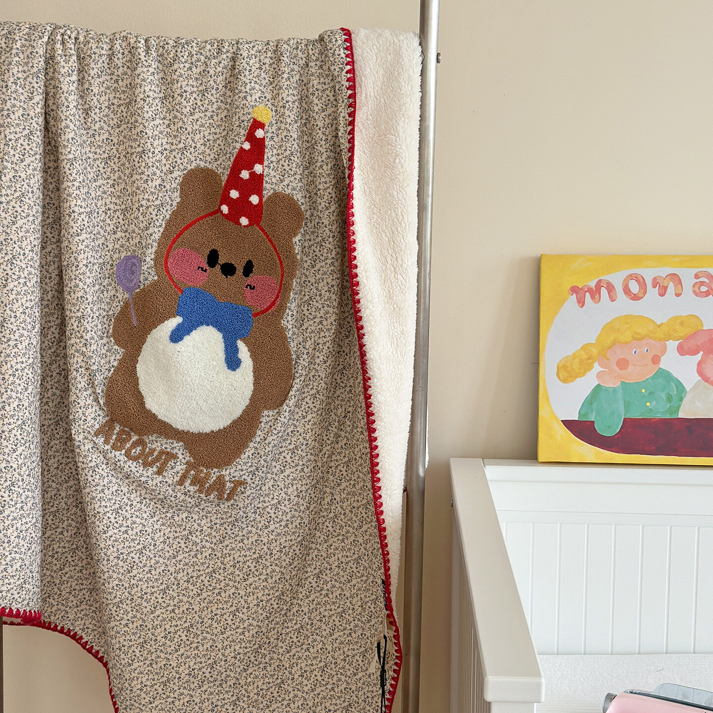 2025 новое осенне-зимнее лоскутное одеяло с вышивкой в форме треугольника и крючком по краю с одной стороны,