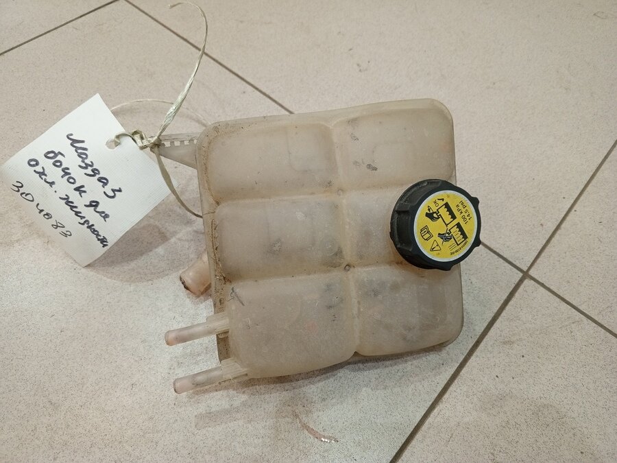 Бачок расширительный от Mazda 3 bk 2003-2009