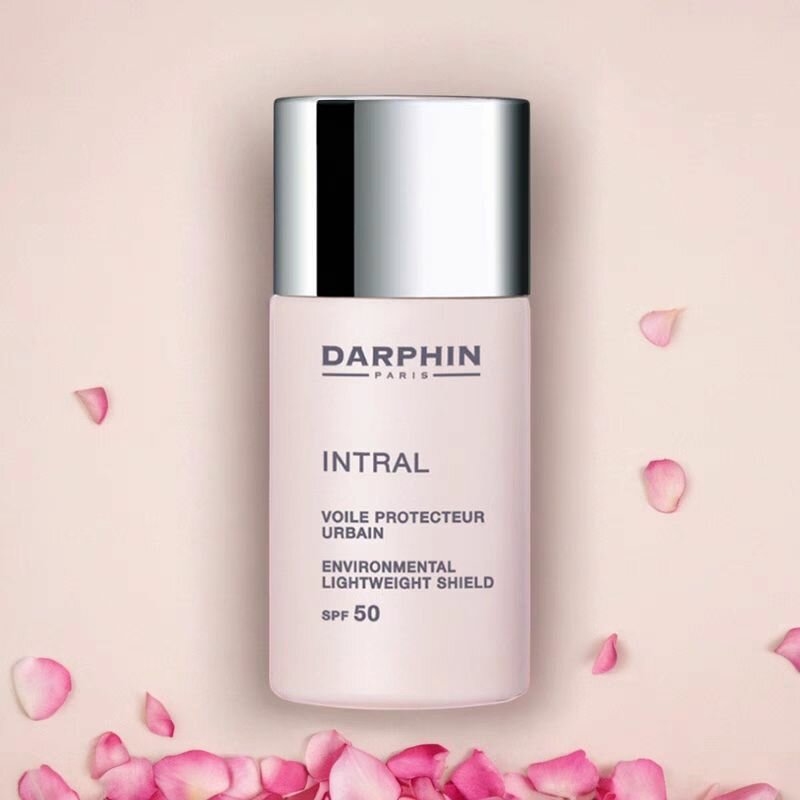 Защитный крем для лица Darphin Intral Lightweight Shield SPF50 30 млЗащитный крем для лица Darphin Intral Lightweight Shield SPF50 30 мл