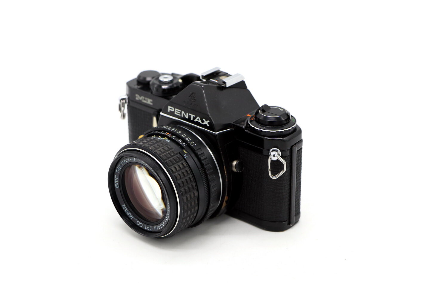 Зеркальный фотоаппарат Pentax ME black kit