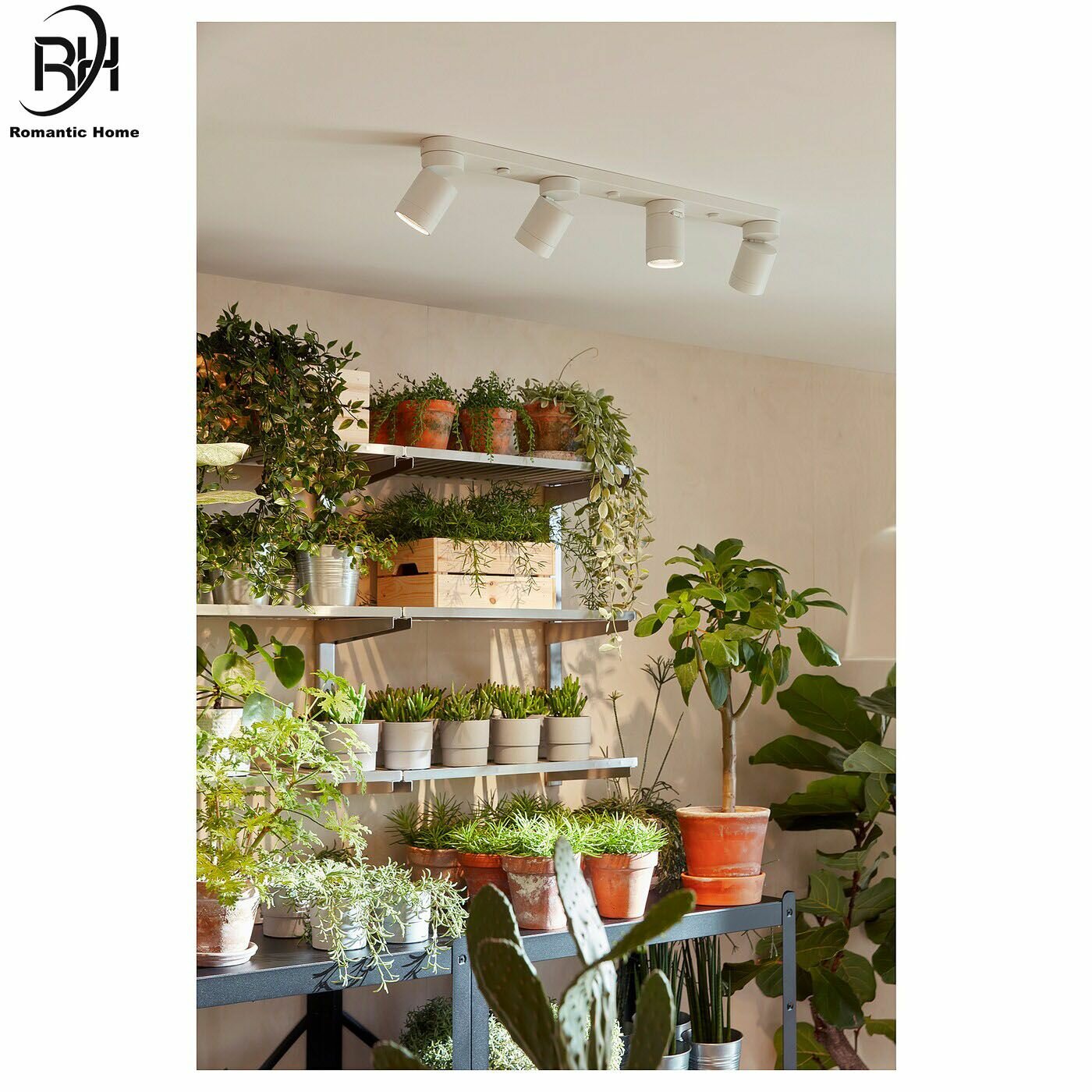 Потолочный светильник