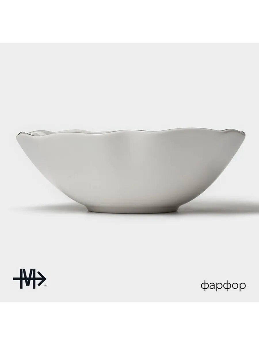 Фарфоровый салатник с изысканным дизайном