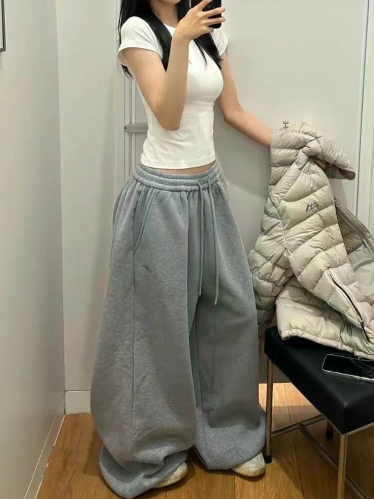 Брюки спортивные