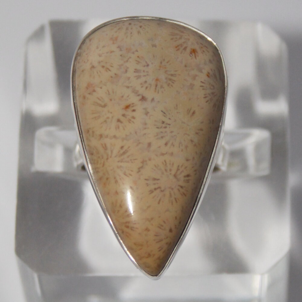 Кольцо, коралл