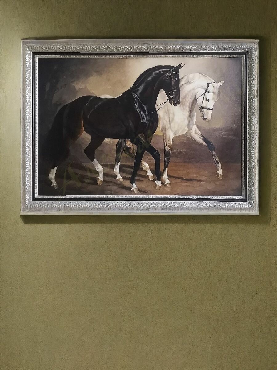 Картина на холсте репродукция в пластиковой раме Грациозные лошади 37х57