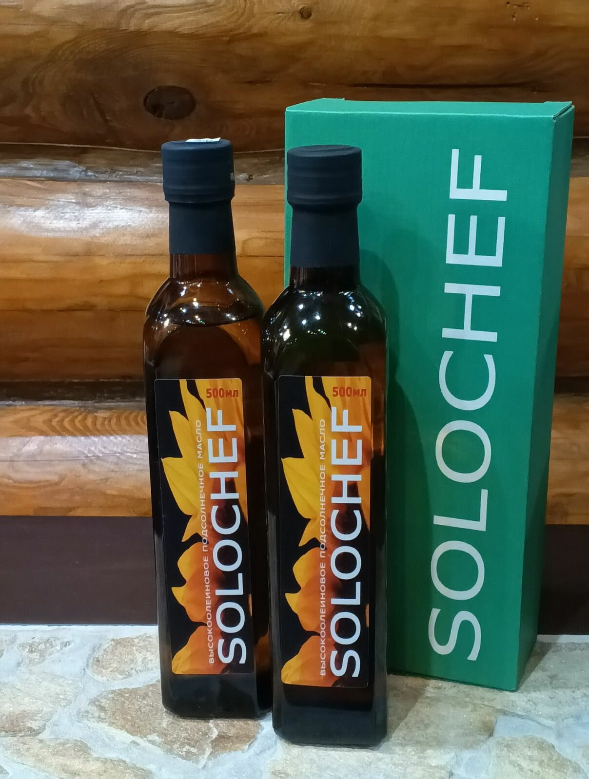 Подарочный набор № 1 растительных масел SOLOCHEF (масло подсолнечное высокоолеиновое рафинированное, 2 бутылки 0,5л, в картонной коробке с подарочным пакетом SOLOCHEF в комплекте)